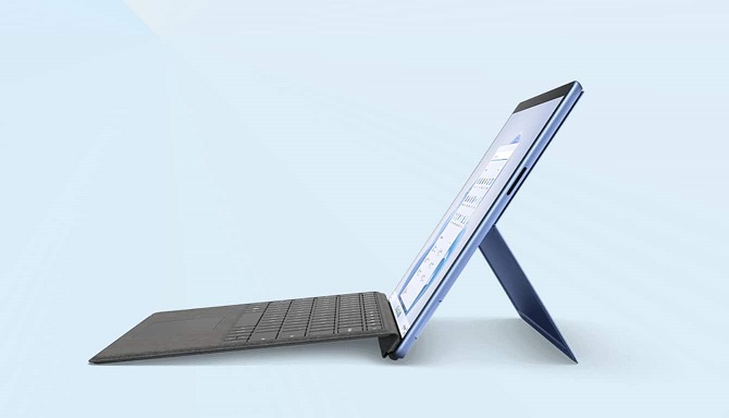 Tablets with a keyboard based on Windows, Android and iPad
